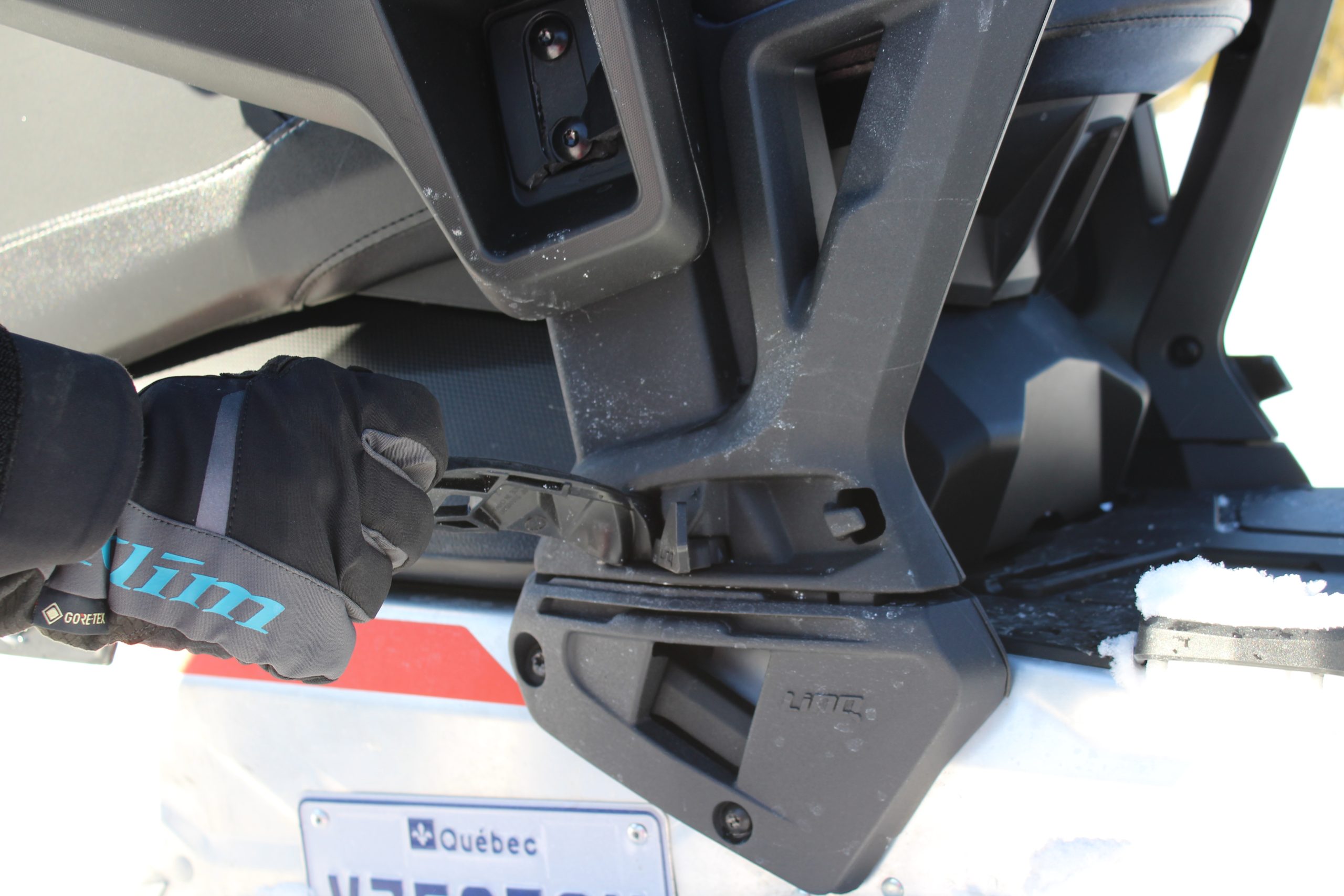 Review: Ski-Doo 1+1 Linq Seat System - SledMagazine.com