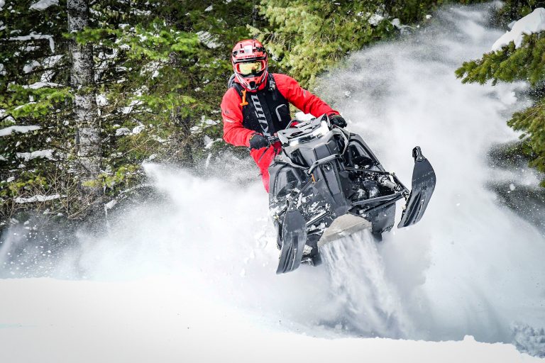 Arctic Cat Catalyst M 858 Alpha One Sno Pro 2025 - SledMagazine.com