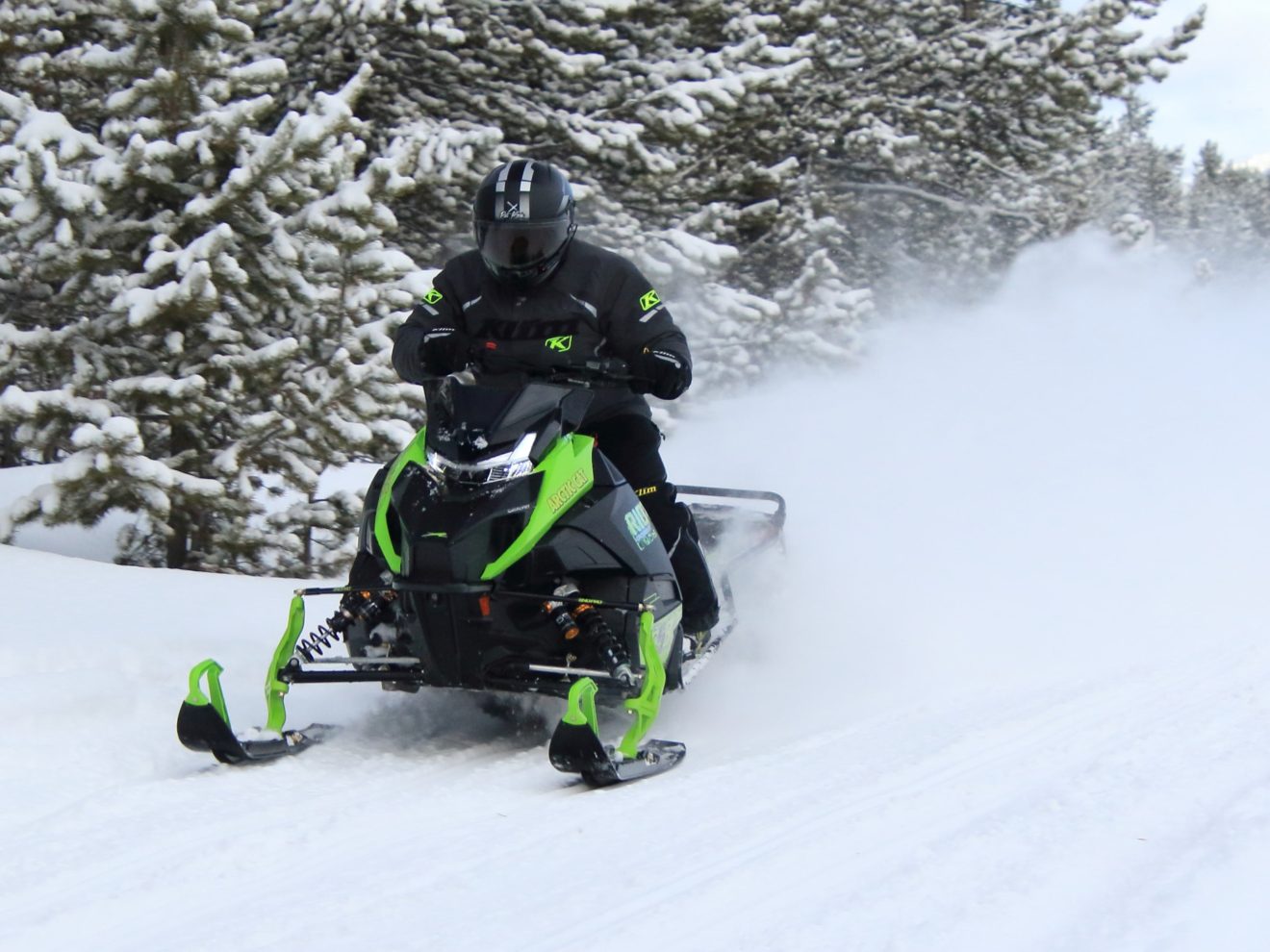 Arctic Cat 2025 Riot 858 Sno Pro: The New Benchmark of Catalyst ...