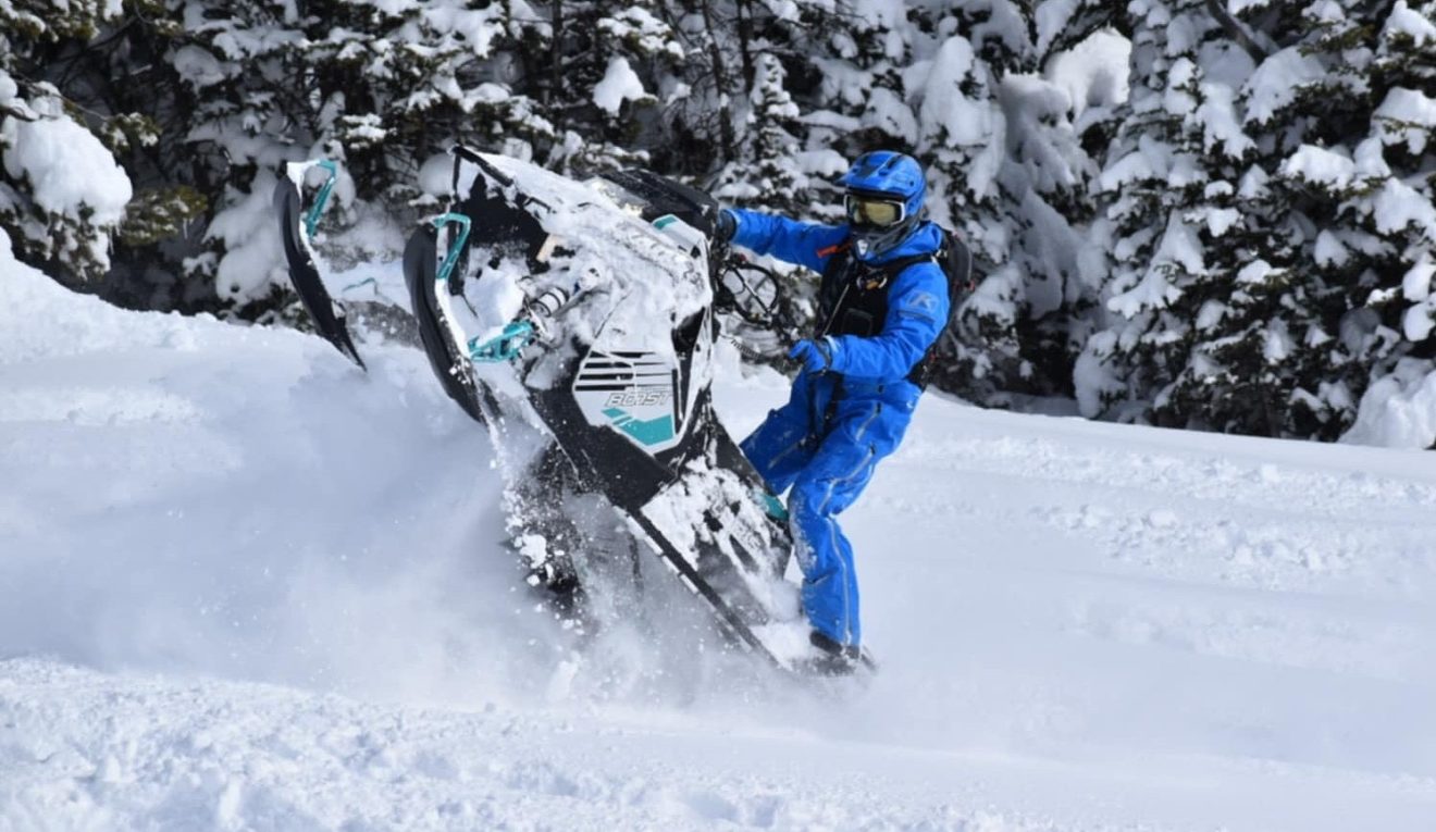 2025 Patriot Boost RMK Khaos : Powerful Mountain Snowmobile - SledMagazine.com