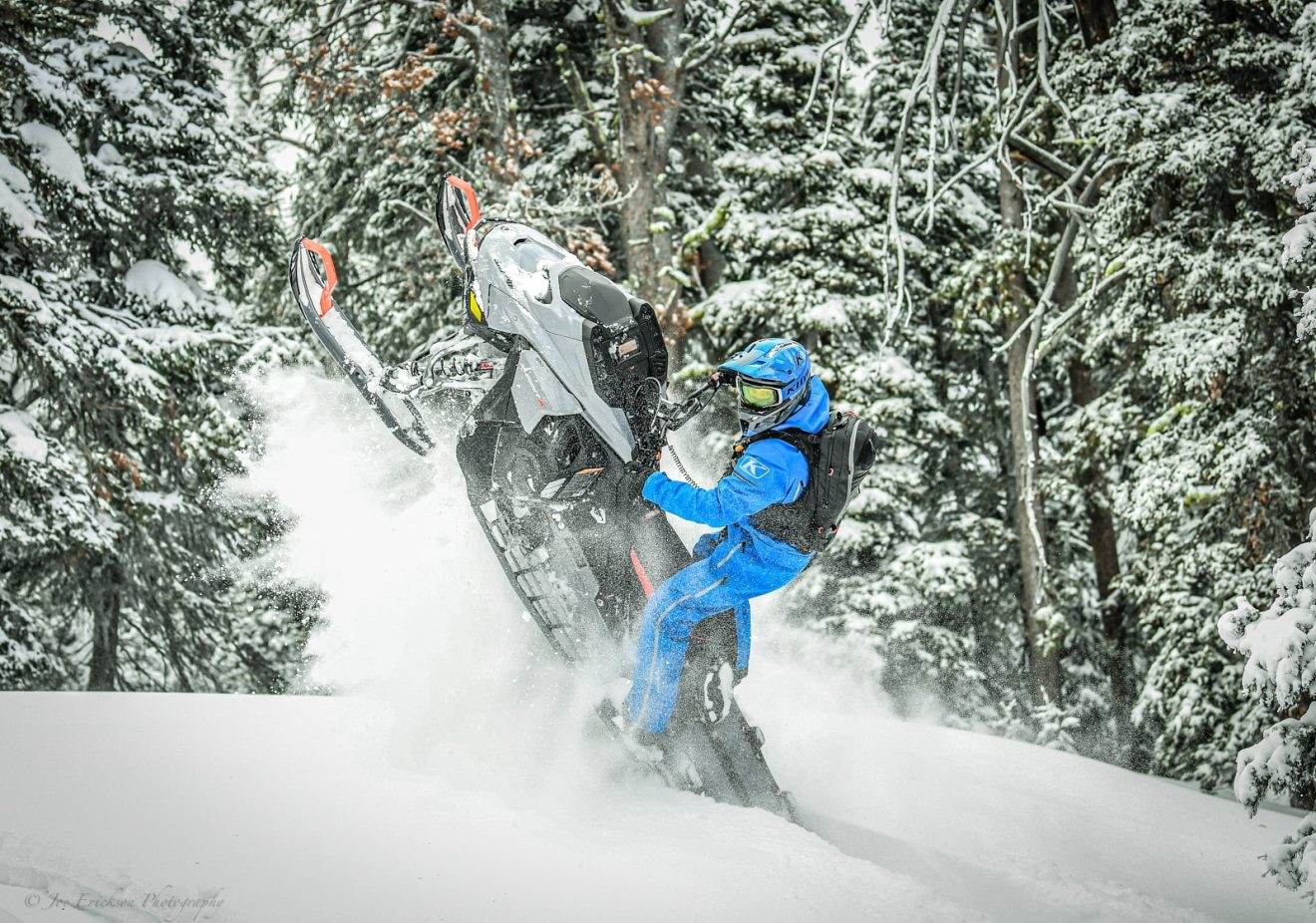 New Lightweight 2026 Summit X: Less Is More - SledMagazine.com