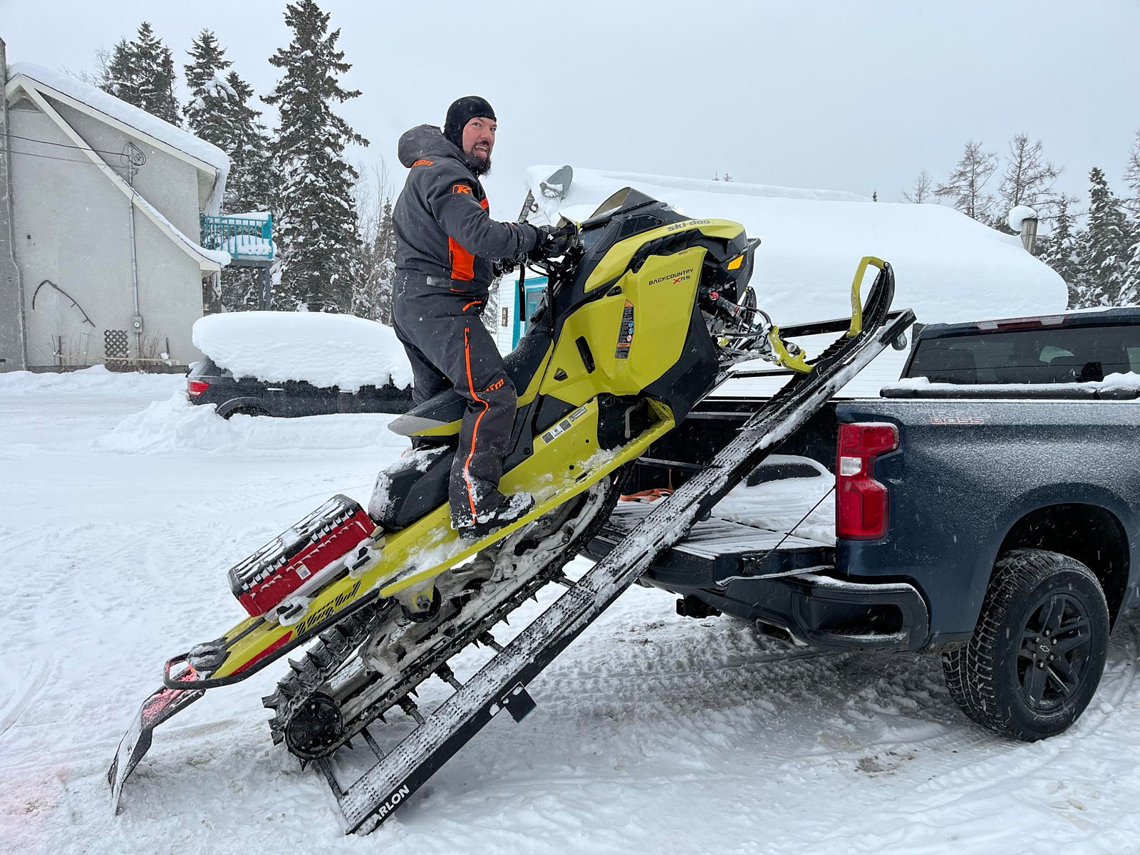 Review of the Marlon Single Loader Ramp for Snowmobile - SledMagazine.com